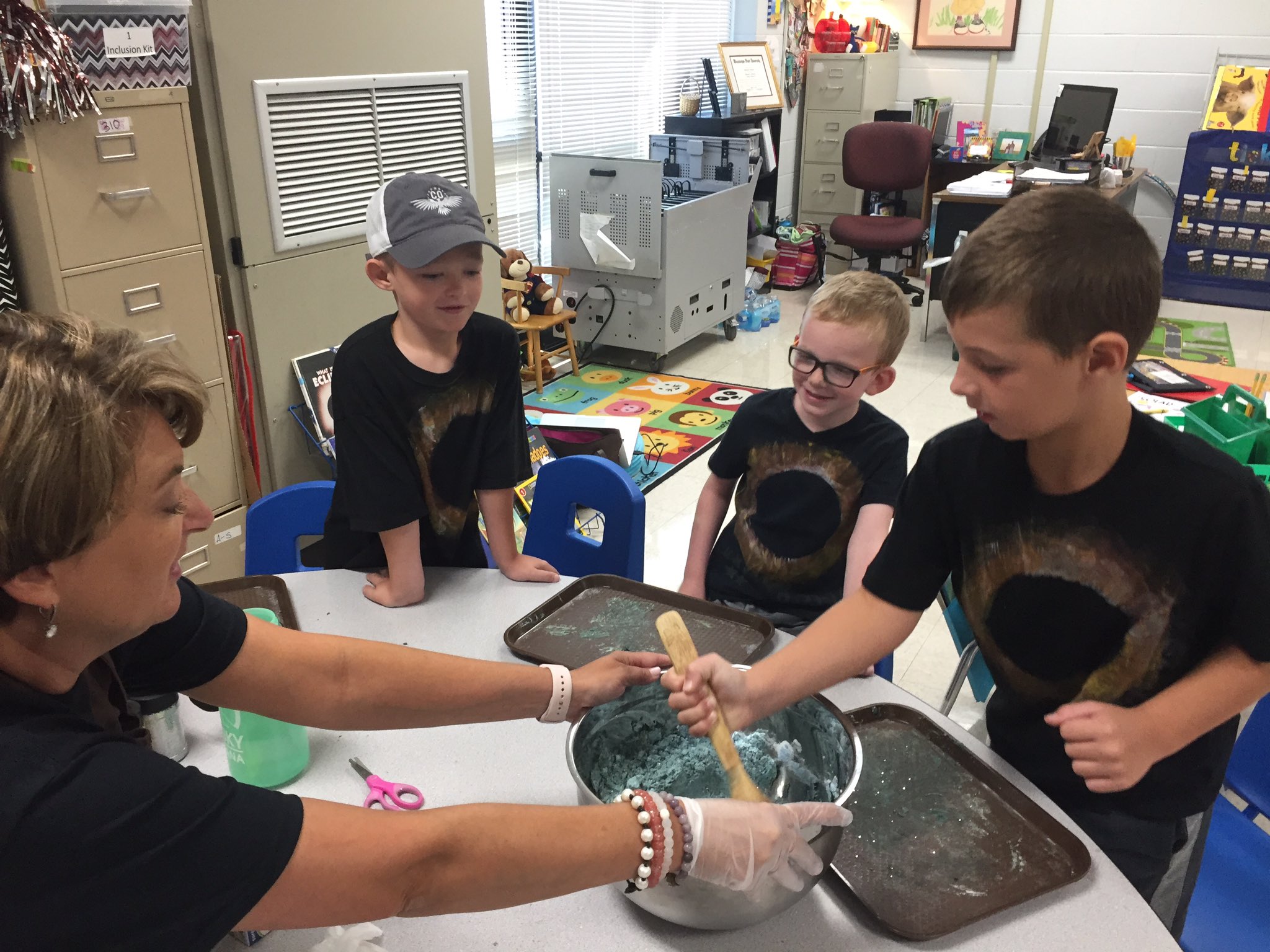 ‘This is once in a lifetime’: A Lebanon grade-schooler remembers the ...