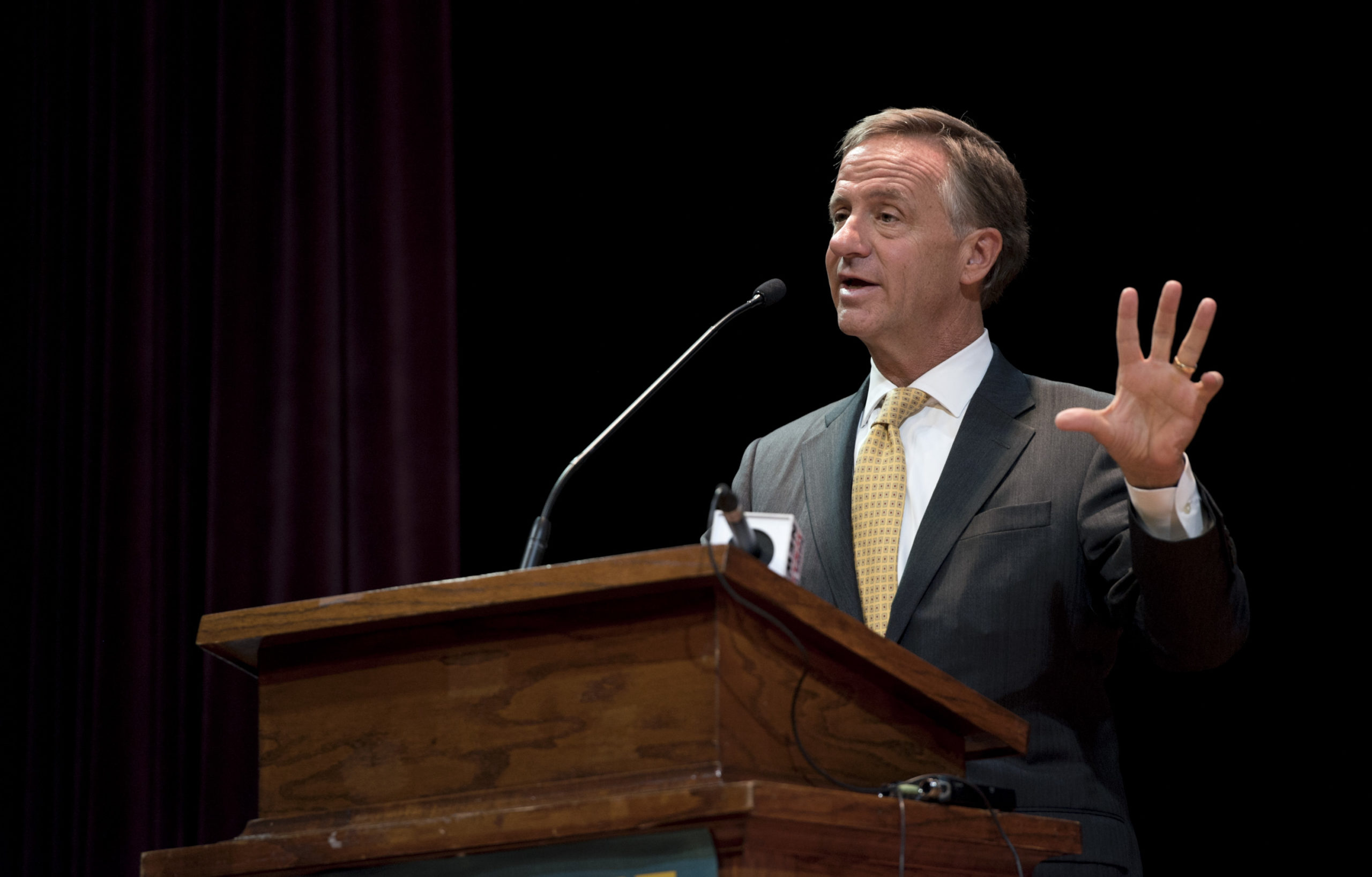Gov. Haslam Still Trying To Arrange That Meeting With Donald Trump In ...