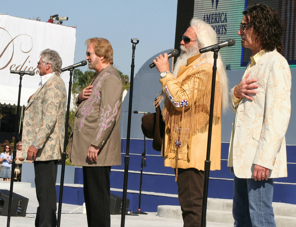 VIDEO: Oak Ridge Boys Celebrate Hall of Fame Nod; Jim Ed Brown, Grady ...