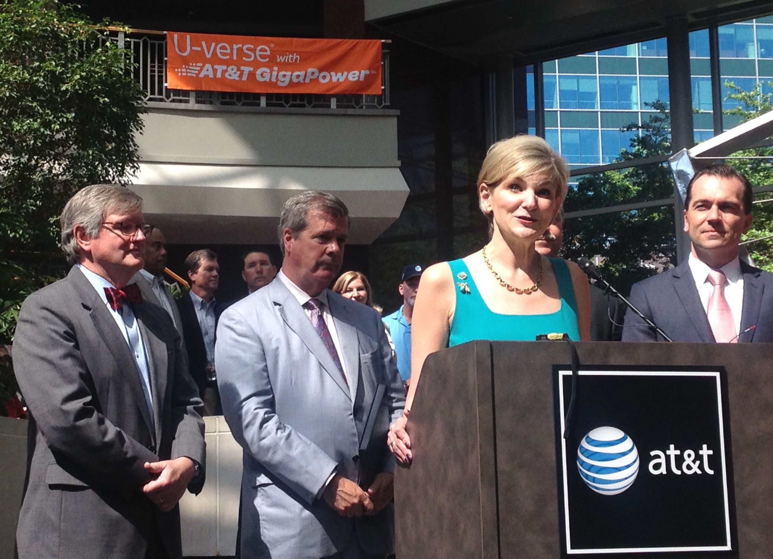AT&T Says Gigabit-Speed Internet Will Be Available In Nashville Monday ...