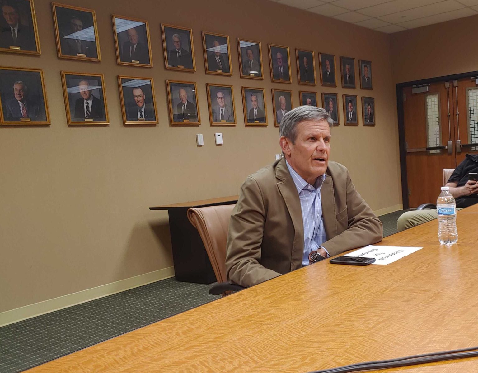 Gov. Lee Pushes Back On DAs Who Have Called His Executive Orders ...