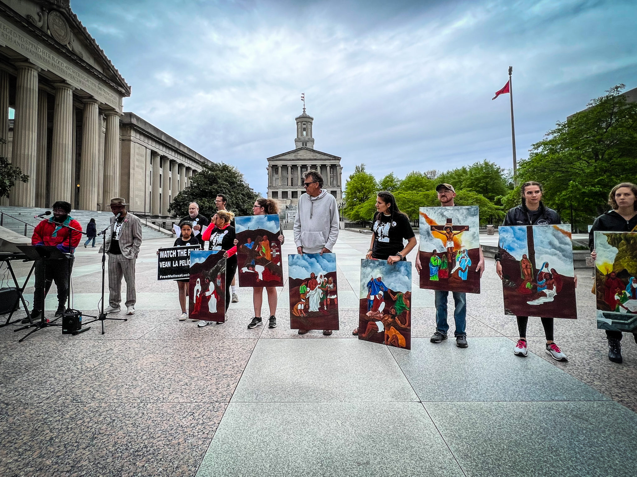 Families of murder victims ask governor to hold off on Tennessee's ...