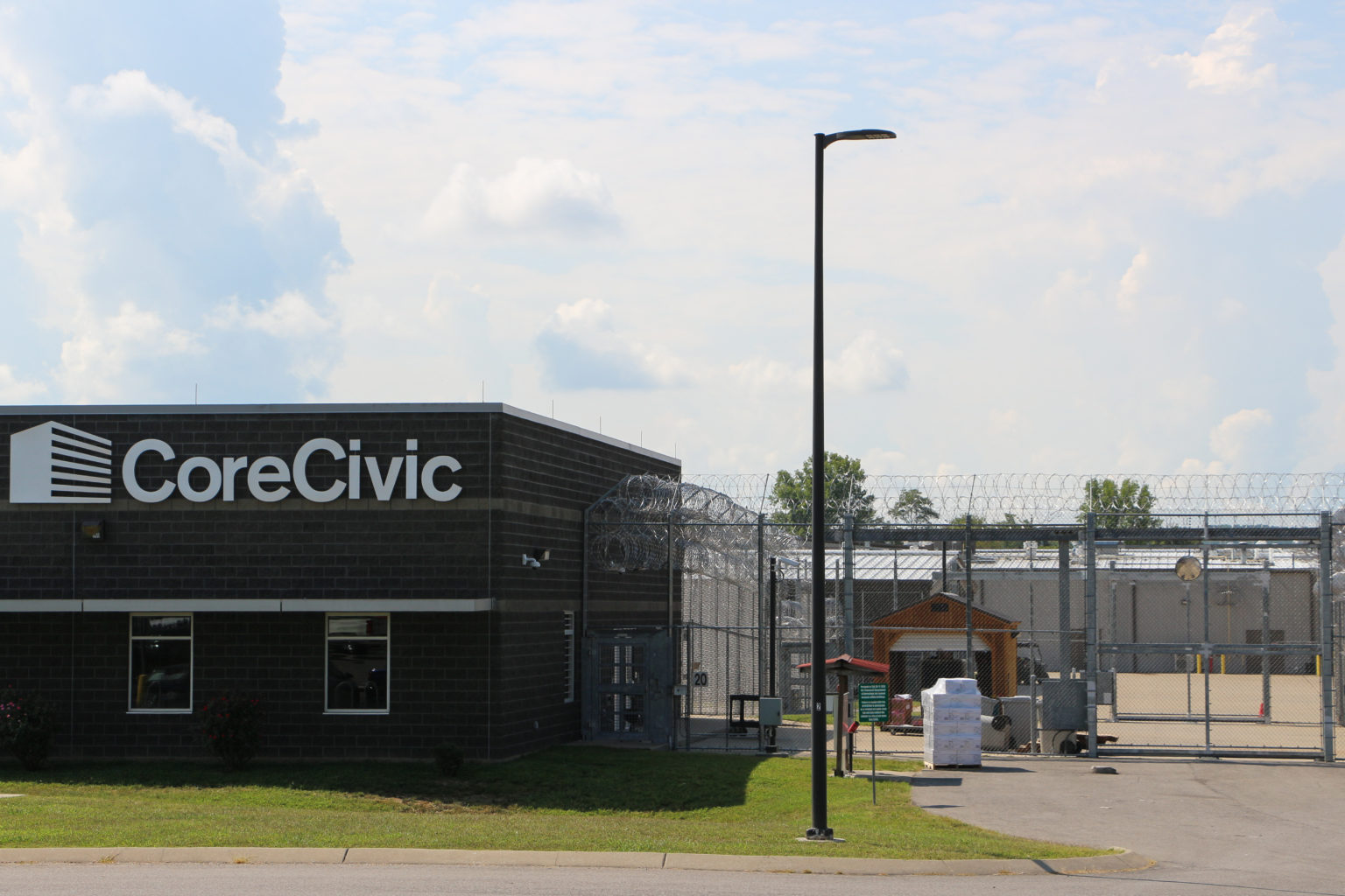 TN Republicans want a new public prison, as its private prison asks for ...