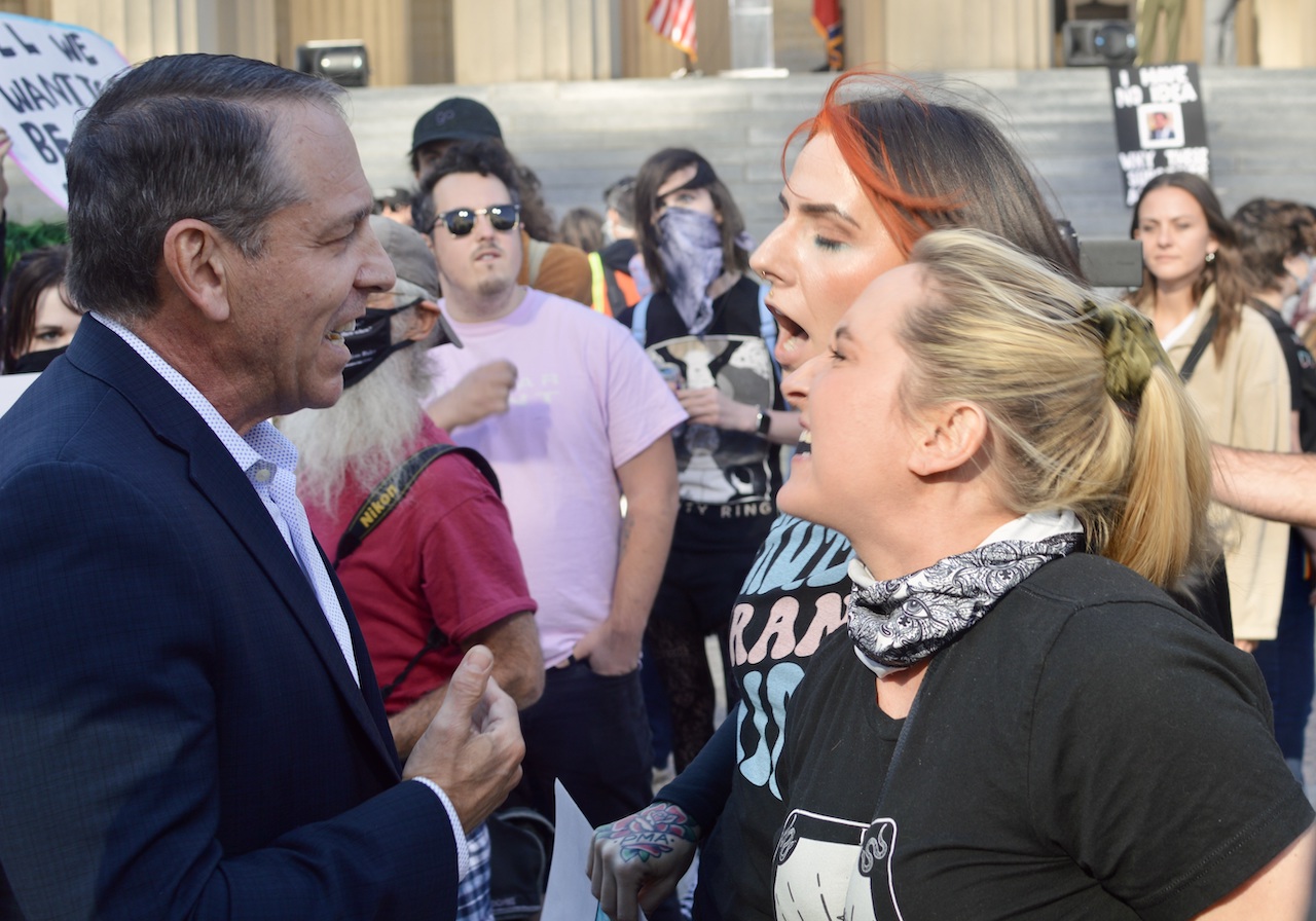 Tennessee lawmakers vow to ban gender-affirming surgeries at noisy anti ...