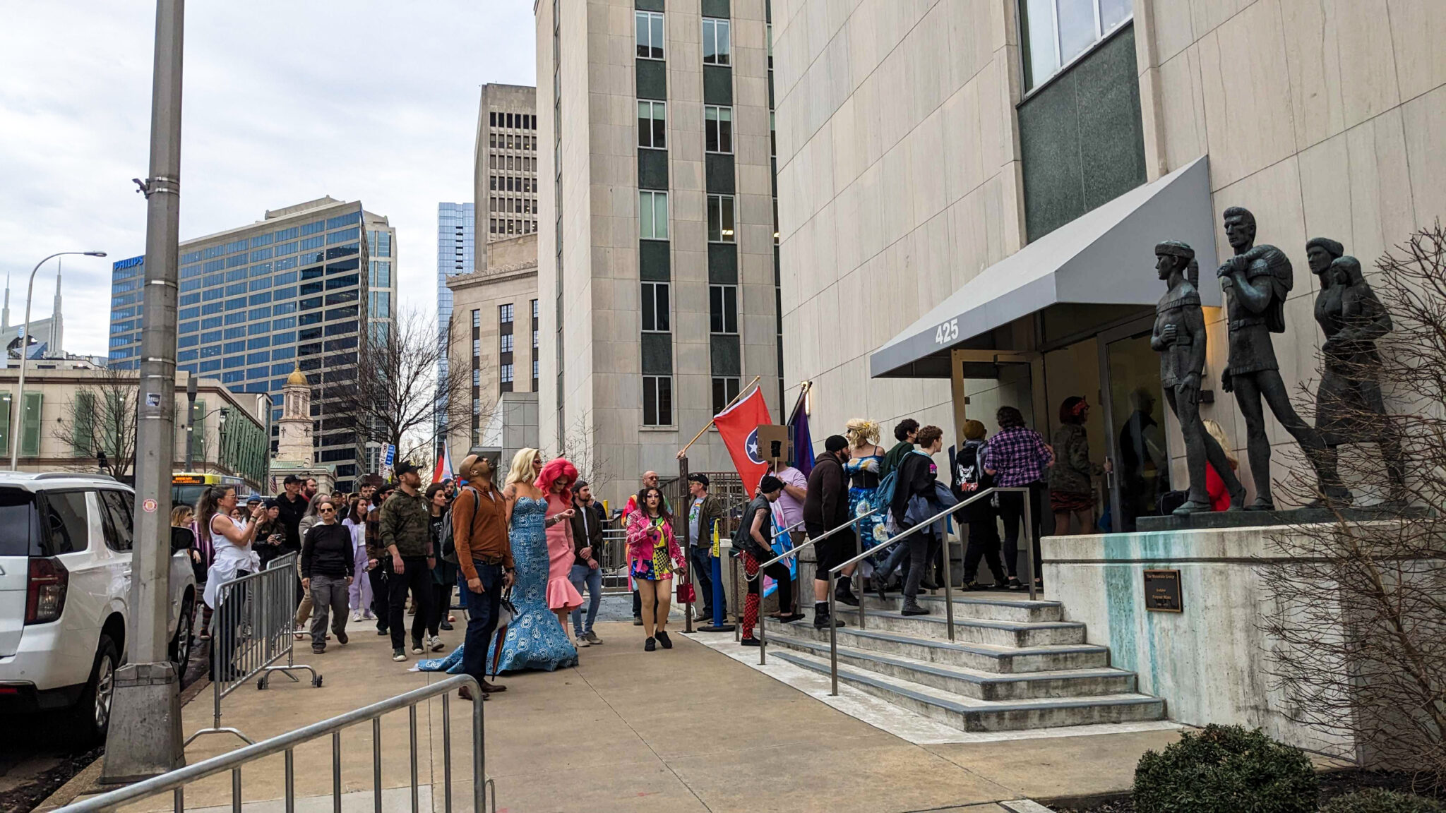 GOP-backed measure banning drag shows on public property is headed to a ...