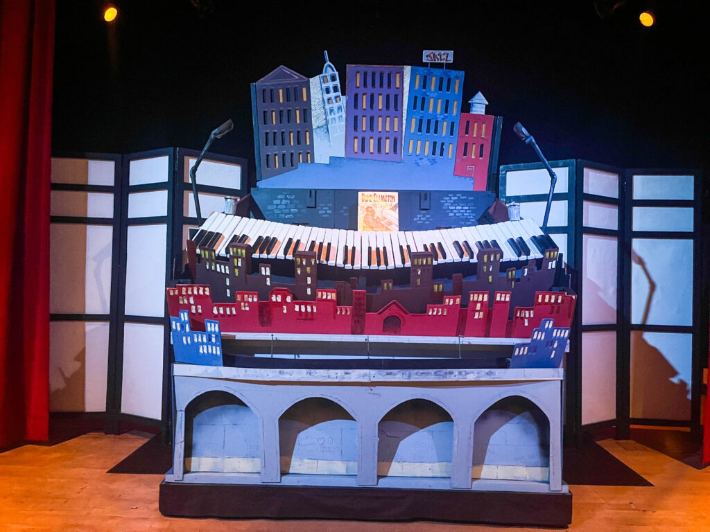 How the Nashville Public Library brings books to life through puppetry ...