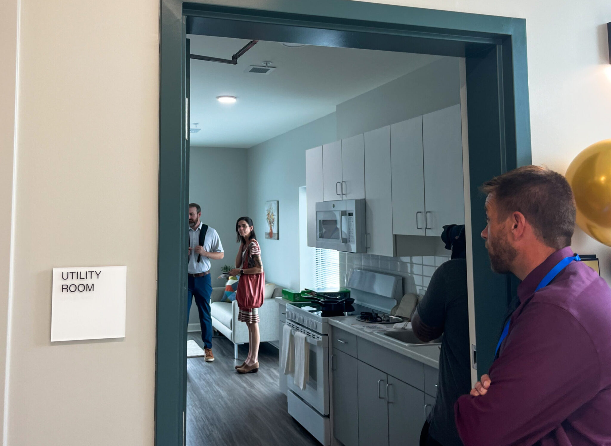 Metro opens first permanent housing option, with on-site addiction ...