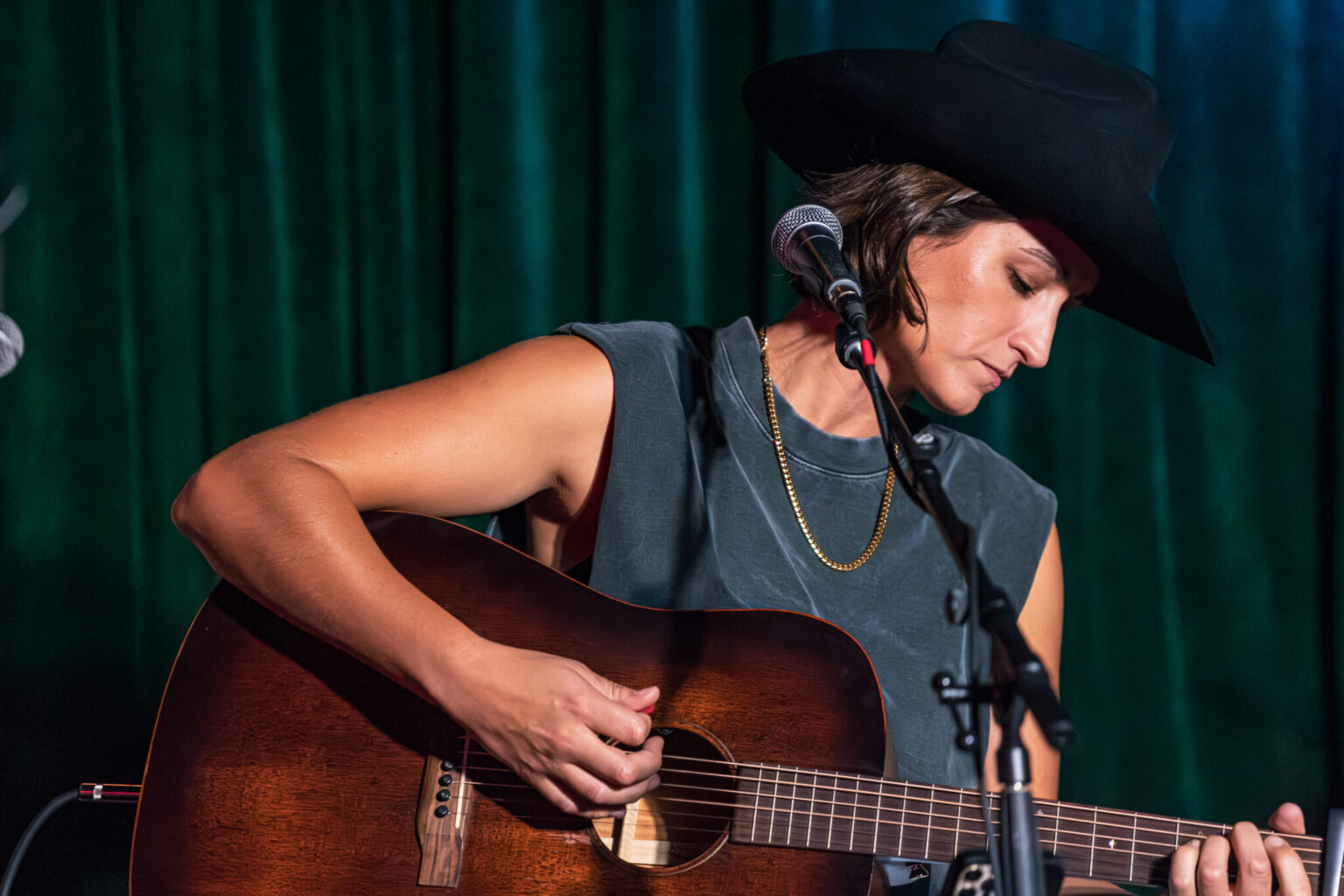 Angie K blends her El Salvadoran roots and Nashville savvy in her new ...