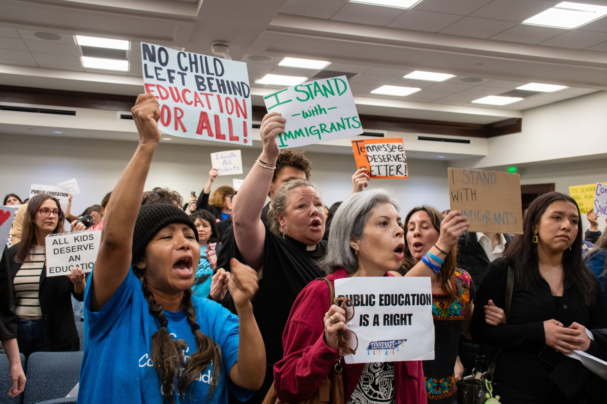 Religious, immigrant groups sue Tennessee over law on 'harboring ...